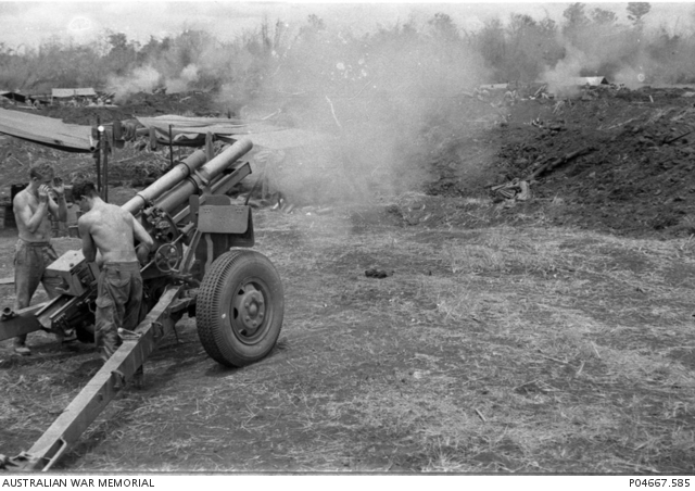 Attempt to trap the Viet Cong (VC) D445 Battalion. 105mm M2A2 guns of ...