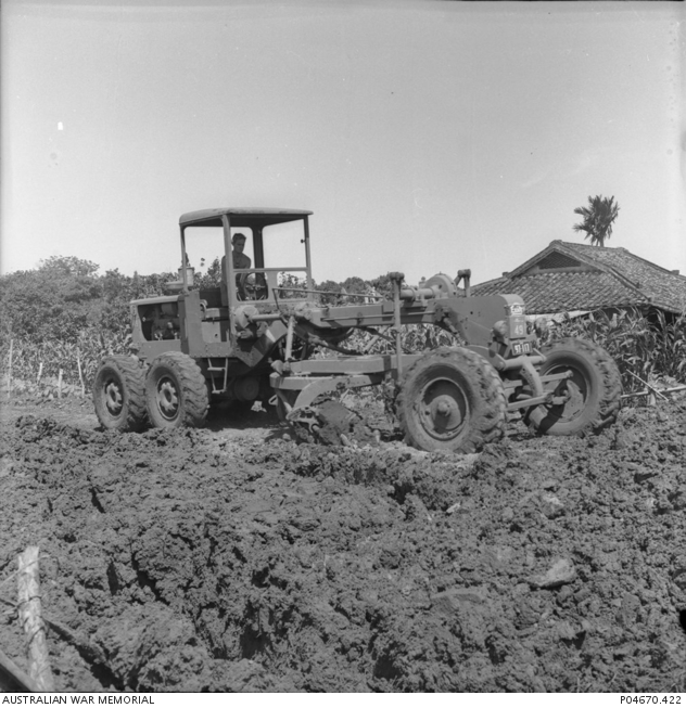 The early days at Nui Dat. 1st Field Squadron, Royal Australian ...
