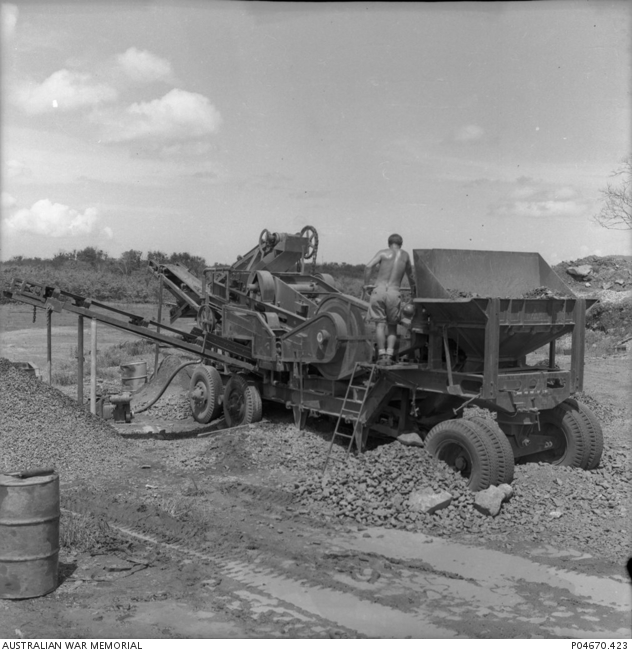 The early days at Nui Dat. 1st Field Squadron, Royal Australian ...