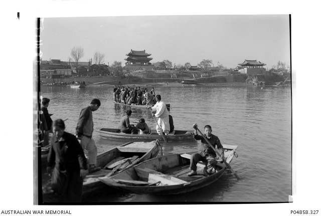 Korean war component of Herald and Weekly Times collection. Some taken ...