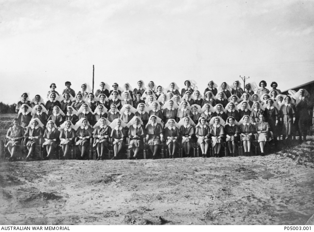 Group portrait of 2/7th Australian General Hospital (AGH) Sisters Mess ...