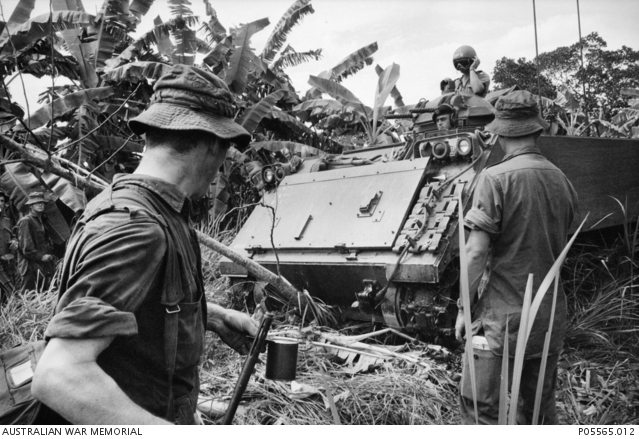 Two unidentified infantry men (foreground) of 6th Battalion, The Royal ...