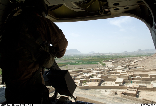 Chinook CH-47 helicopter operated by 5th Aviation Regiment (5 AVN ...