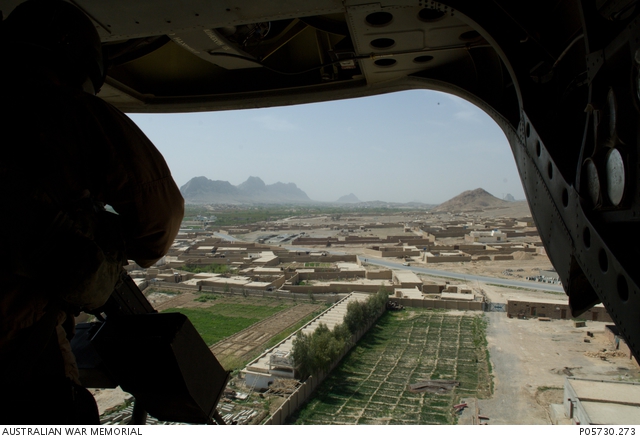 Chinook CH-47 helicopter operated by 5th Aviation Regiment (5 AVN ...