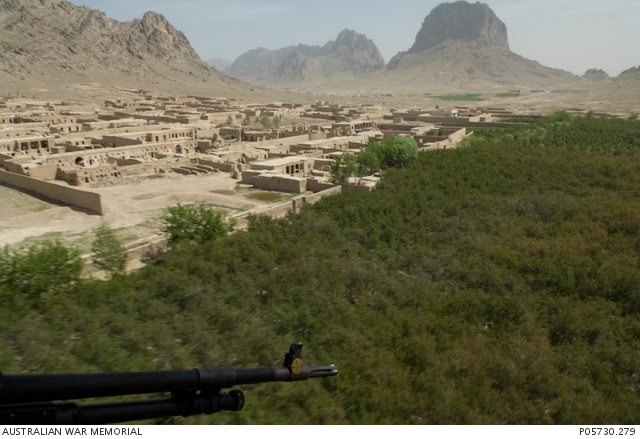 Chinook CH-47 helicopter operated by 5th Aviation Regiment (5 AVN ...