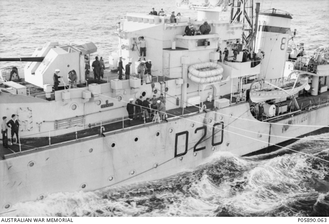 A jackstay transfer from aircraft carrier HMAS Sydney III to the Royal ...