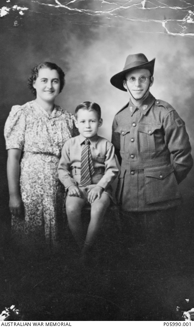 Family portrait: N.J. Gerdtz | Australian War Memorial