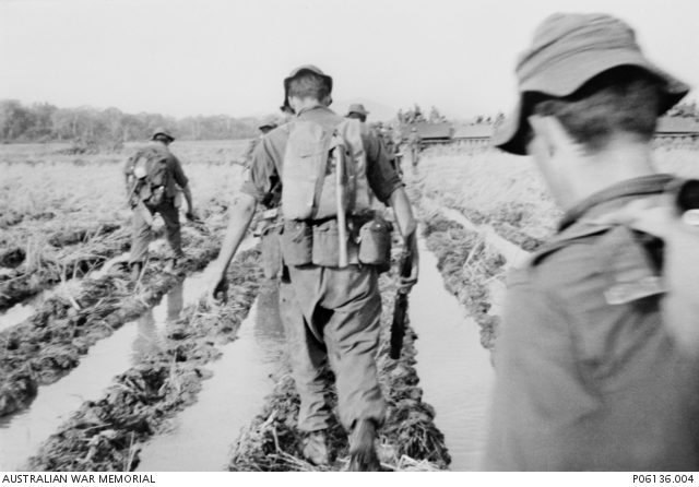 Members of 8 Platoon, C Company, 6th Battalion, the Royal Australian ...