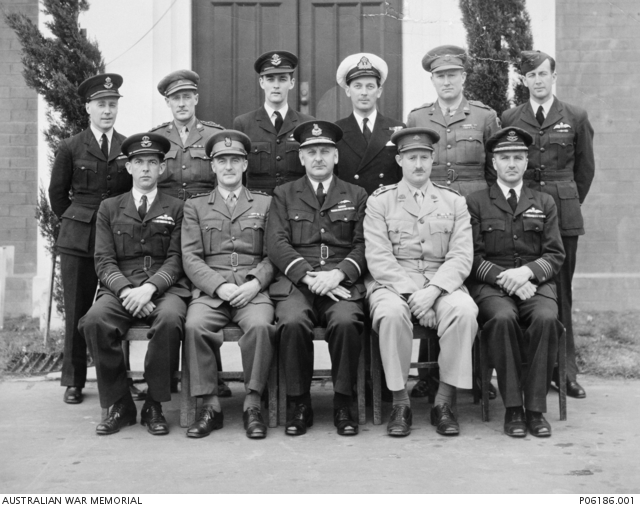 Group portrait of the staff of the School of Air Support at RAAF Base ...
