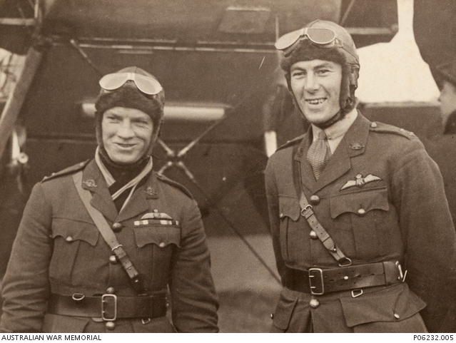 The Australian crew of the Alliance single engined biplane "The ...