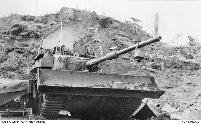 An Australian Centurion Mk V/1 tank of the 1st Armoured Regiment, Royal ...