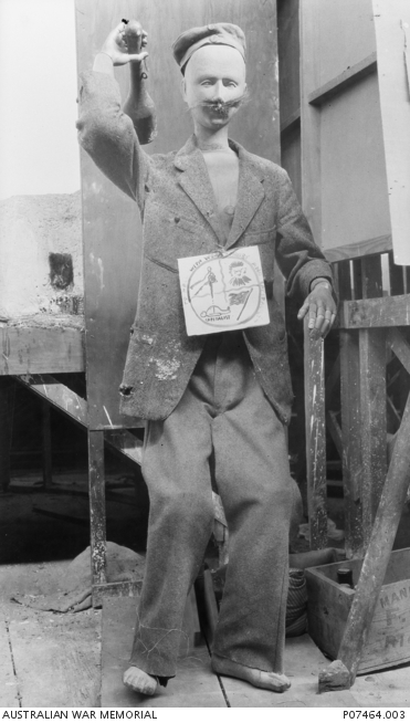 Mannequin of German bomb-thrower in the Australian War Memorial (AWM ...