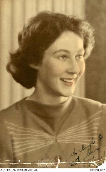 Photograph of Margaret Robbins | Australian War Memorial