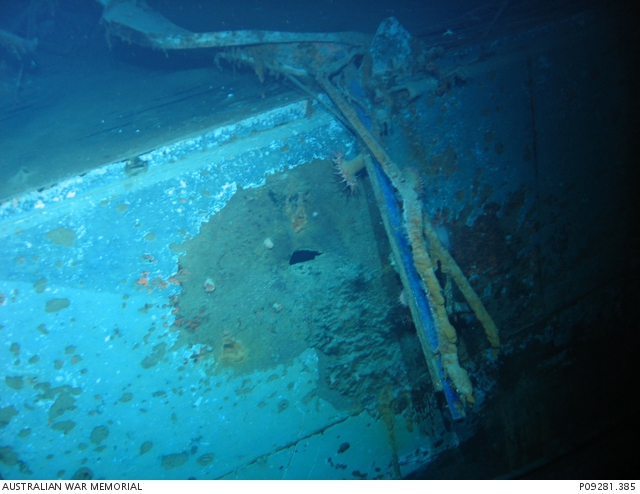 Dive 2 HMAS Sydney II Wreck Hits on stbd side in vicinity of midships ...