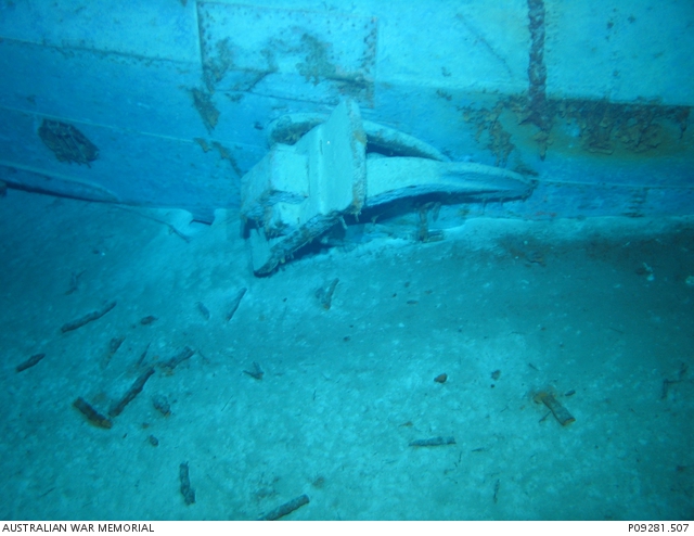 Dive 3 HMAS Sydney II Debris Field Bow and stbd anchor. Please note ...