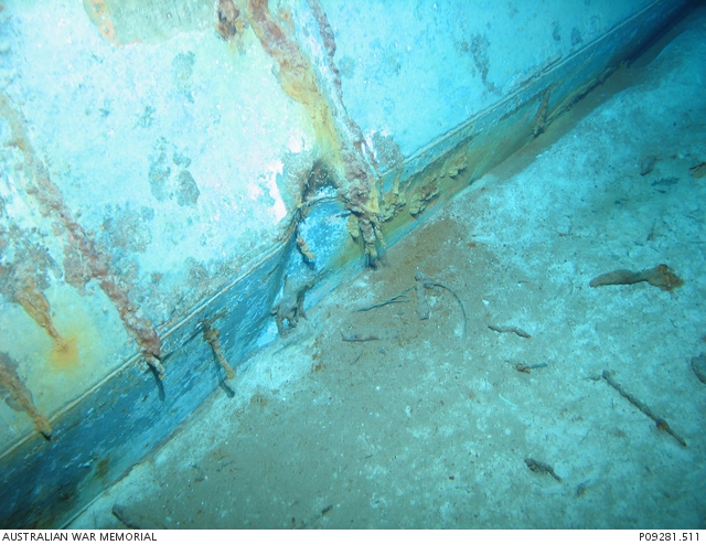 Dive 3 HMAS Sydney II Debris Field Stbd side of ship's inverted bow ...