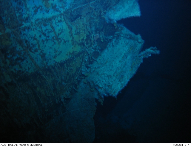 Dive 3 HMAS Sydney II Debris Field Stbd side of ship's inverted bow ...