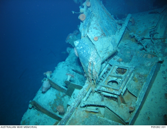 Dive 6 NSK Kormoran Debris Field #2 Large pieces of steel wreckage in ...