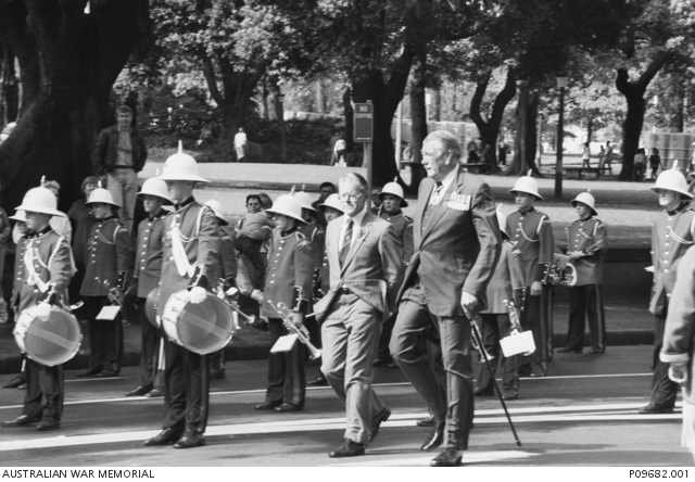 During the Sydney Anzac Day march, Sir Roden Cutler VC, AK, KCMG, KCVO ...