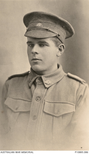 Studio portrait of 893 Private Robert Kirkpatrick Grant. An image from ...