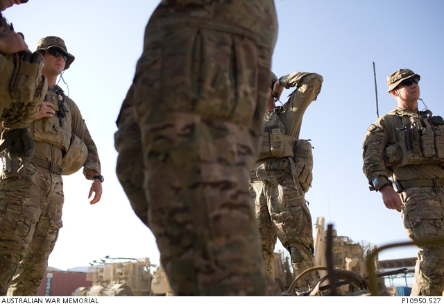 Members of the 3rd Battalion, The Royal Australian Regiment (3RAR ...
