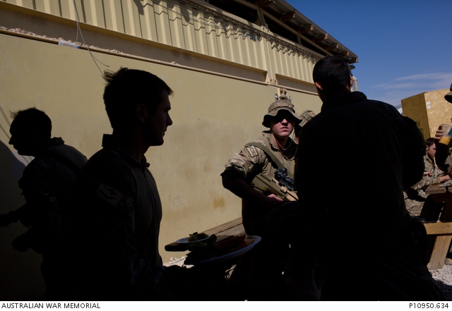 Members of the 3rd Battalion, The Royal Australian Regiment (3RAR ...