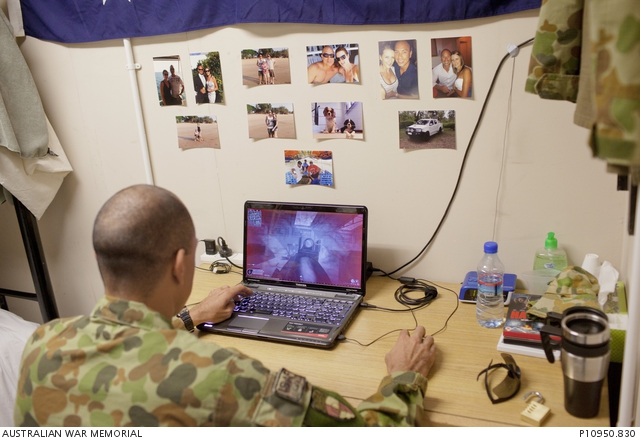 An Australian soldier of the Artillery Training Advisory Team (ATAT ...