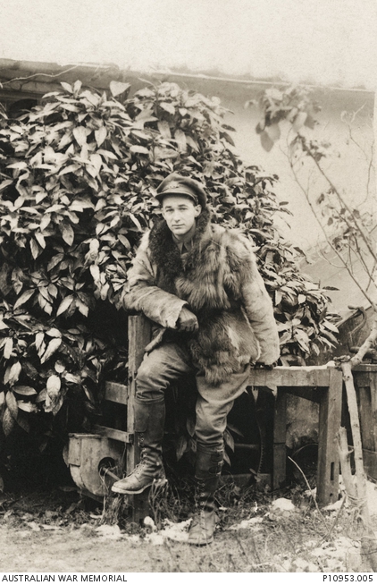 Informal outdoor portrait of 2699 Private Leslie Fred Frayne, 4th Light ...