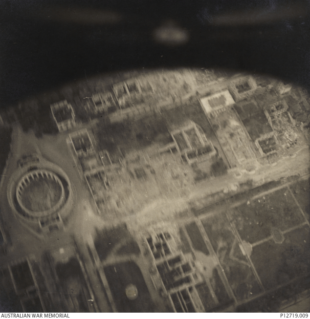 Photograph of Cologne as captured through the bomb-aim of an Avro ...