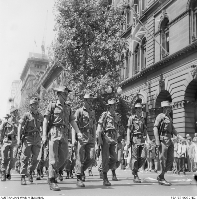 A part of the 1100 Vietnam veterans from 5 Battalion, The Royal ...