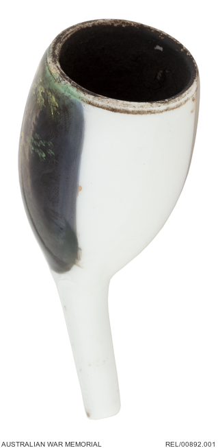 German porcelain smoking pipe: Gunner Thomas Michael O'Donnell, 5th ...