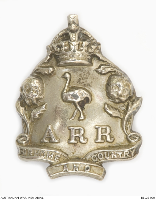 Collar badge: Australian Rifle Regiment | Australian War Memorial