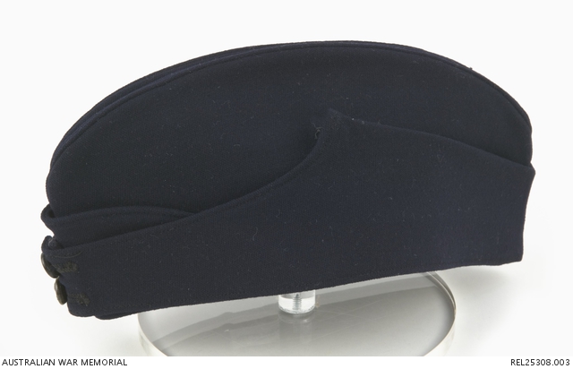 Side cap : Flight Lieutenant D G Uther, 462 Squadron RAAF | Australian ...