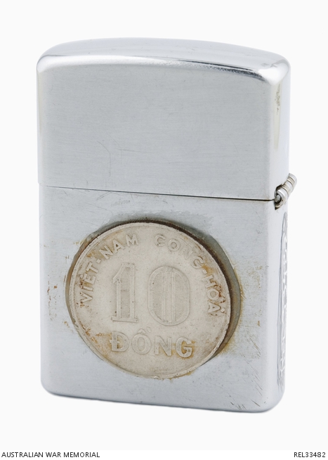 Vulcan cigarette lighter with RAAC Vietnam crest : D S Gibbons ...