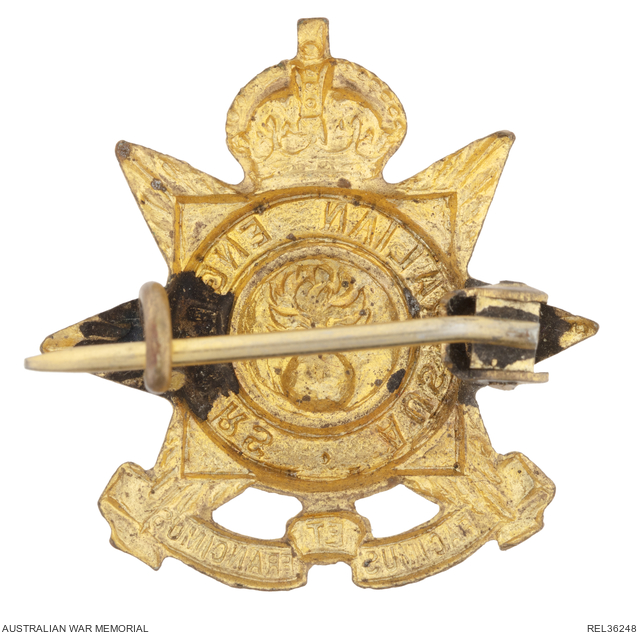 Australian Engineers collar badge brooch | Australian War Memorial