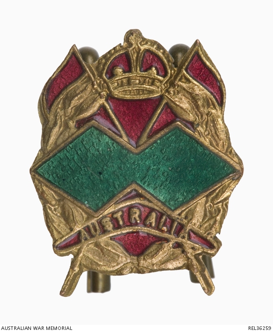 Commando Association green double diamond lapel badge : Mr J H Cory ...