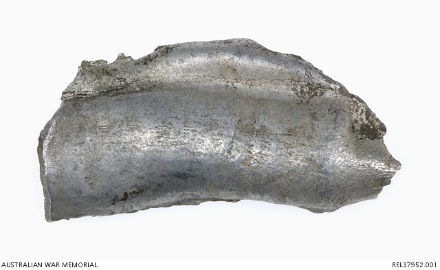 Fragment of metal from Zeppelin L32 : Great Burstead, Essex 24 ...