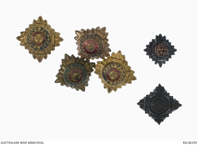 Officer's rank pips : Lieutenant J R Millett, 2/11 Battalion ...