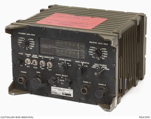 DD-F100 HF data modem | Australian War Memorial