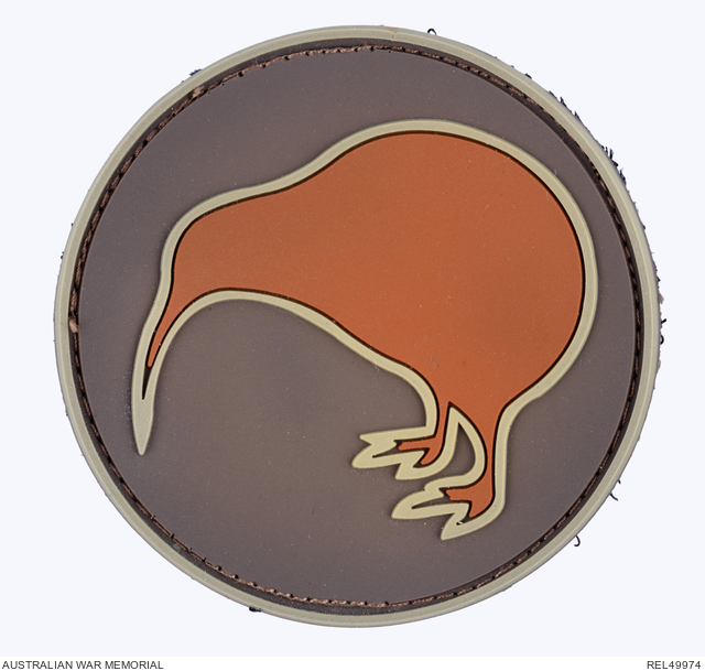 Shoulder patch : New Zealand Training Team and Staff, Task Group Taji ...