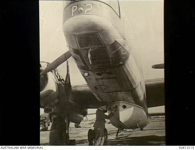 England. C. 1944-10. An airborne lifeboat fitted to a Warwick aircraft ...