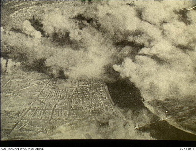 Cologne, Germany. 1945-03-02. An even thicker mass of smoke obliterates ...