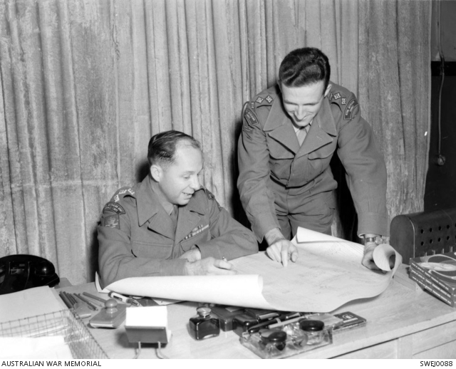 Broadcast officer, NX700384 Captain (Captain) Colin Grant Hann (left ...