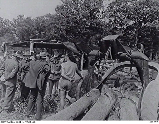 ENGLAND. 1943-07-03. HANDS ON HIPS, DR H. V. EVATT, AUSTRALIAN MINISTER ...