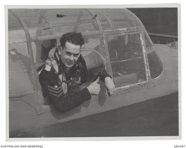 LINCOLNSHIRE, ENGLAND. 1943-08-18. 415193 FLIGHT SERGEANT D. REES ...