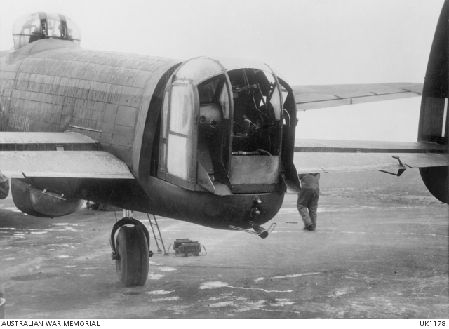 BINBROOK, ENGLAND. 1944-04-08. TAIL END OF A LANCASTER OF NO. 460 ...