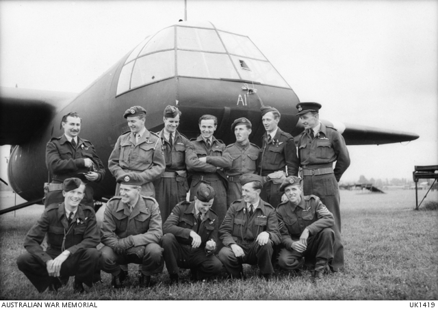 KEEVIL, ENGLAND. 1944-06-04. GROUP PORTRAIT OF RAAF AND BRITISH ARMY ...