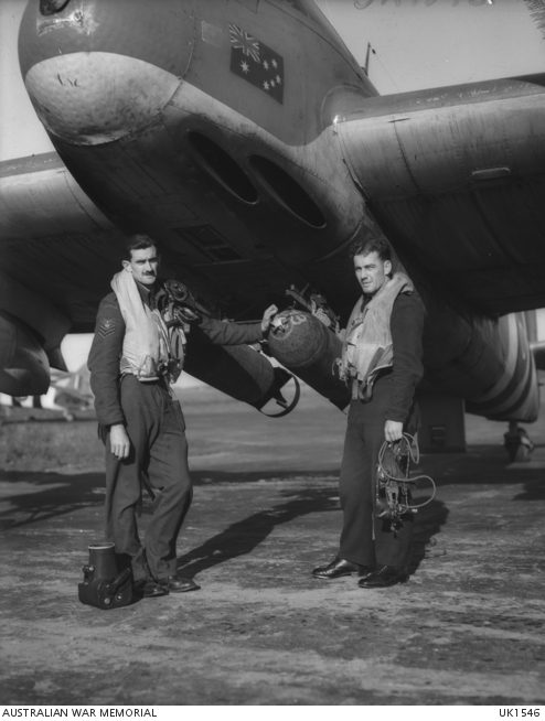 NORFOLK, ENGLAND. 1944-07. AUSTRALIAN BEAUFIGHTER CREW OF NO. 455 ...