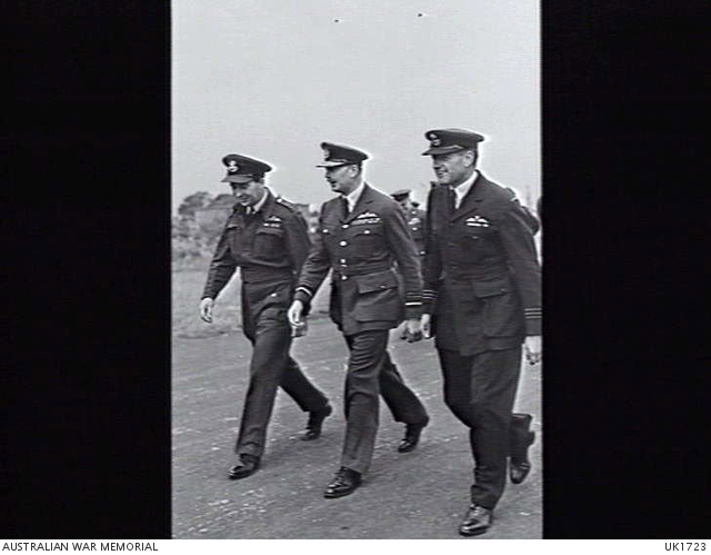 SUSSEX, ENGLAND. 1944-08-02. HIS ROYAL HIGHNESS THE DUKE OF GLOUCESTER ...