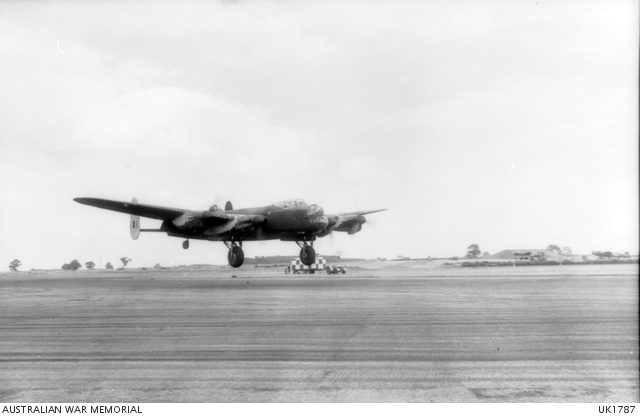 LINCOLNSHIRE, ENGLAND. C. 1944-08. A RAAF LANCASTER BOMBER OF NO. 467 ...